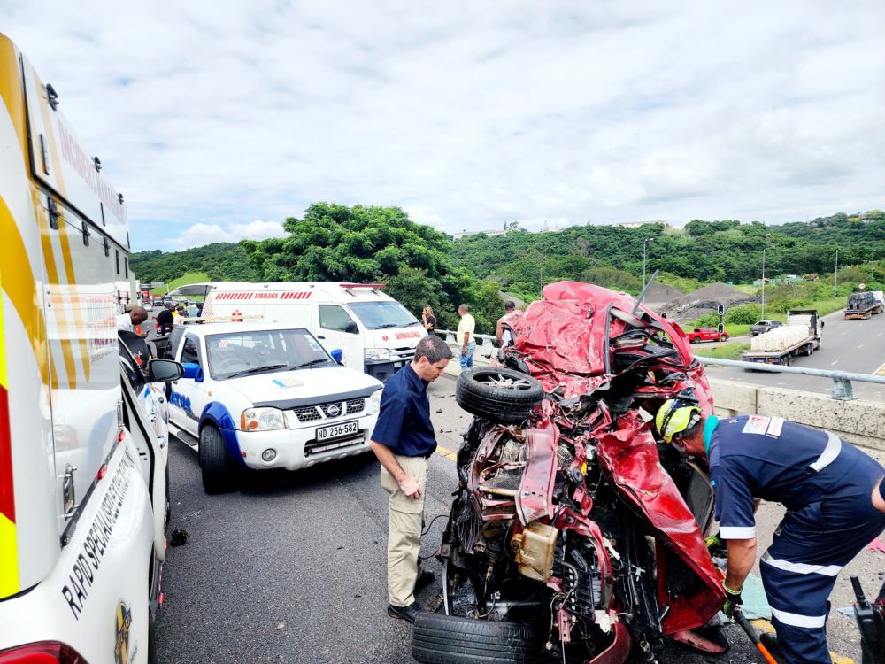 Toddler and man killed in N2 Durban horror crash