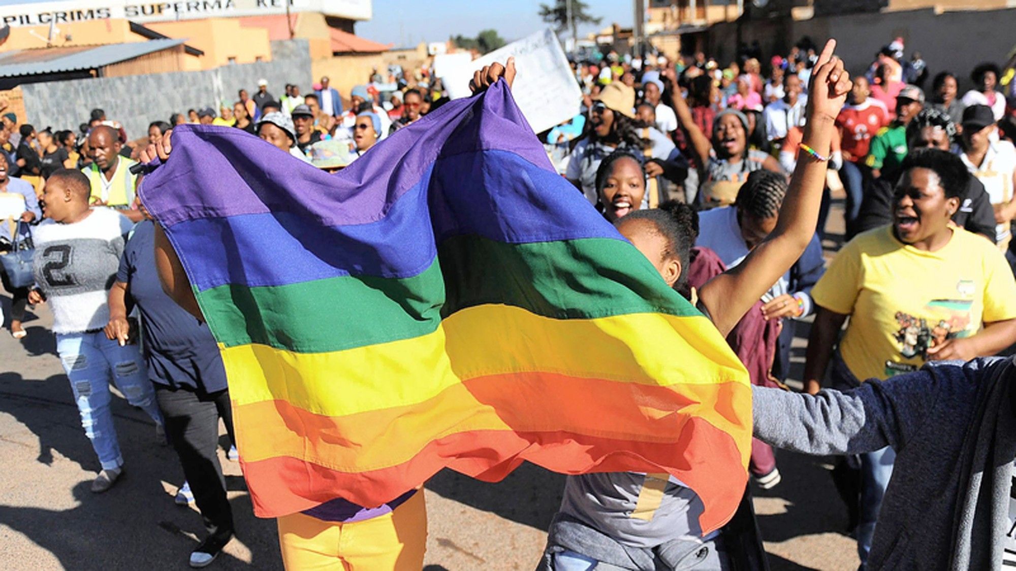 New gender guidelines push for unisex toilets in schools to embrace ...