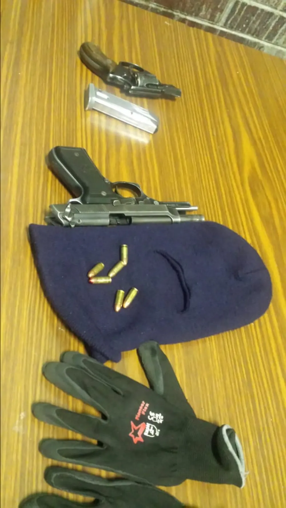 PICS: Three nabbed with unlawful guns and bullets in Joburg
