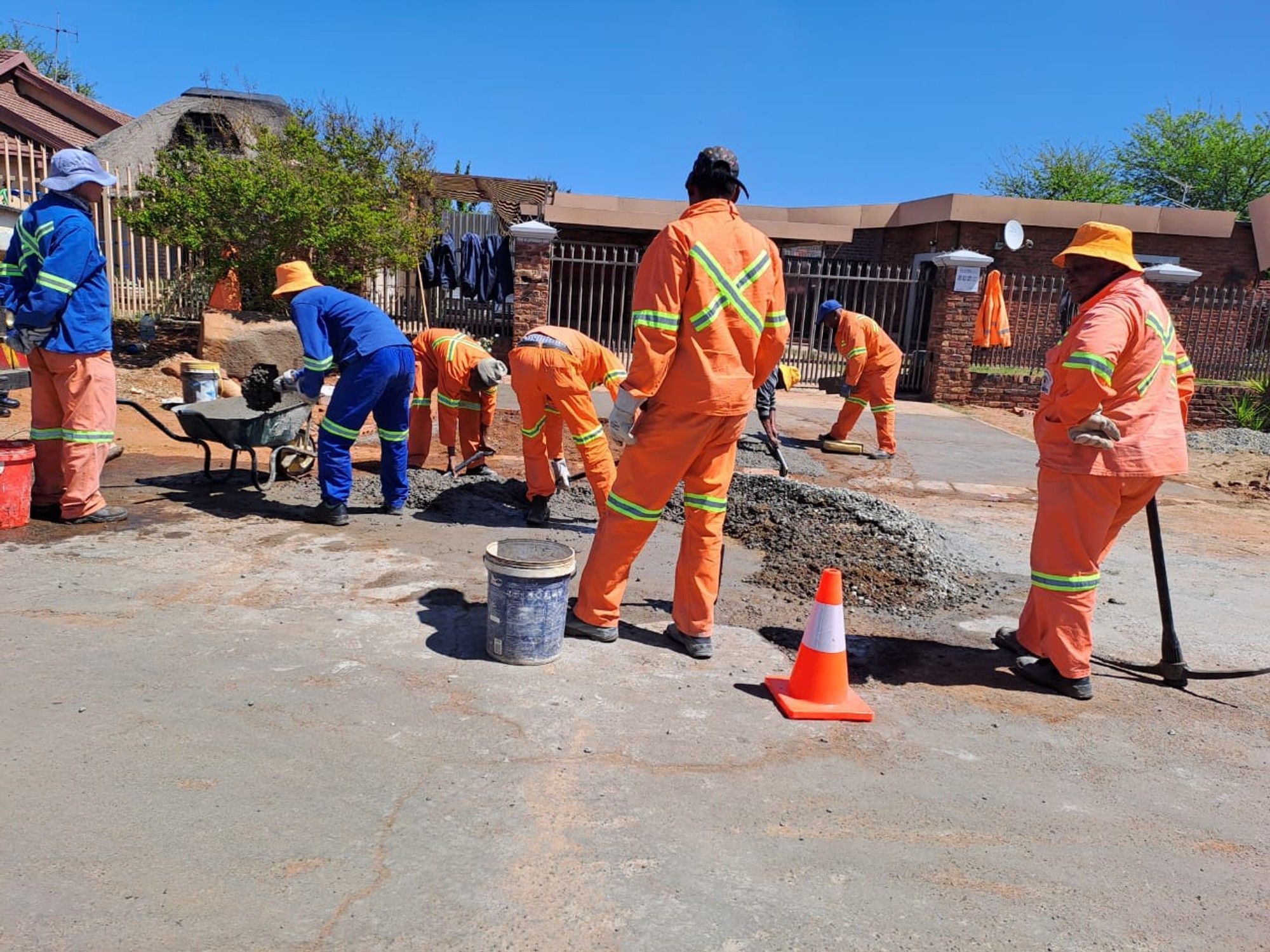 Residents want answers after Sol workers spotted paving driveway