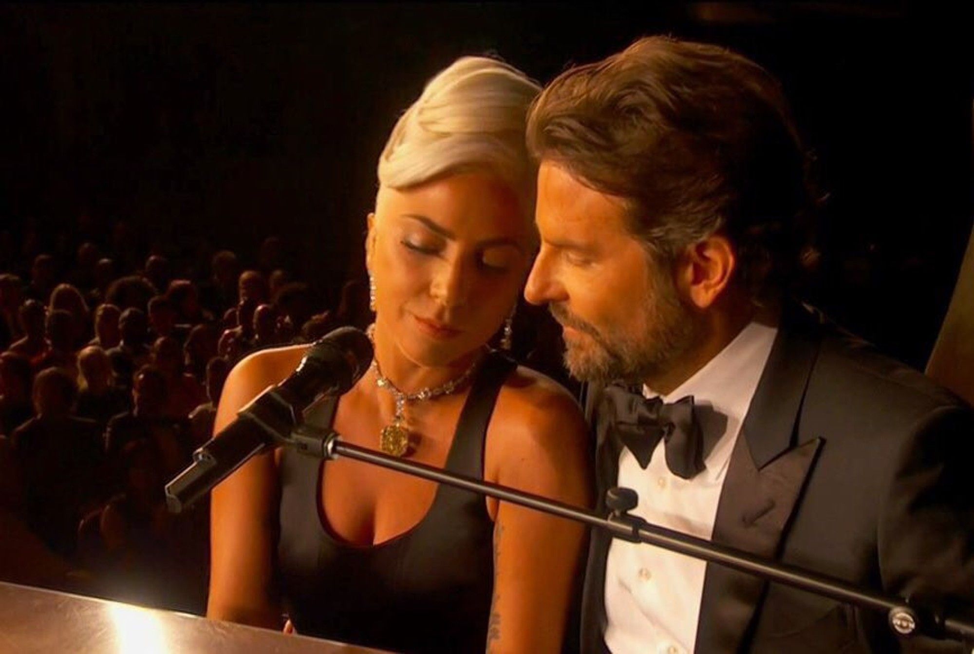 WATCH: Lady Gaga, Bradley's #Oscars 'Shallow' performance leaves ...