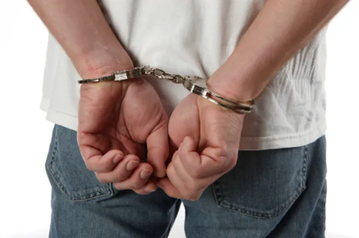 Worker alerts police after men offer R5,000 bribe to steal R160,000 ...