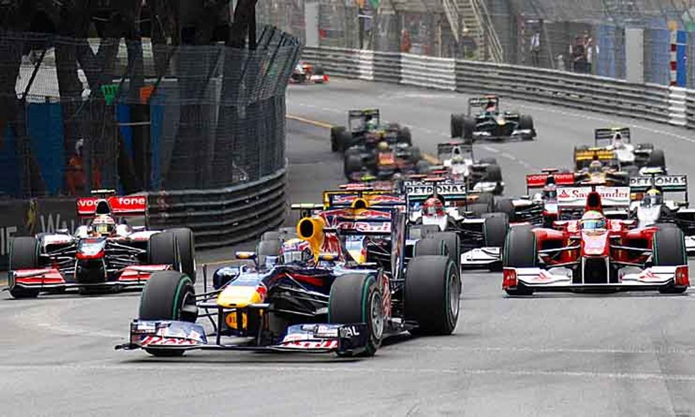 Webber wins Monaco under safety car