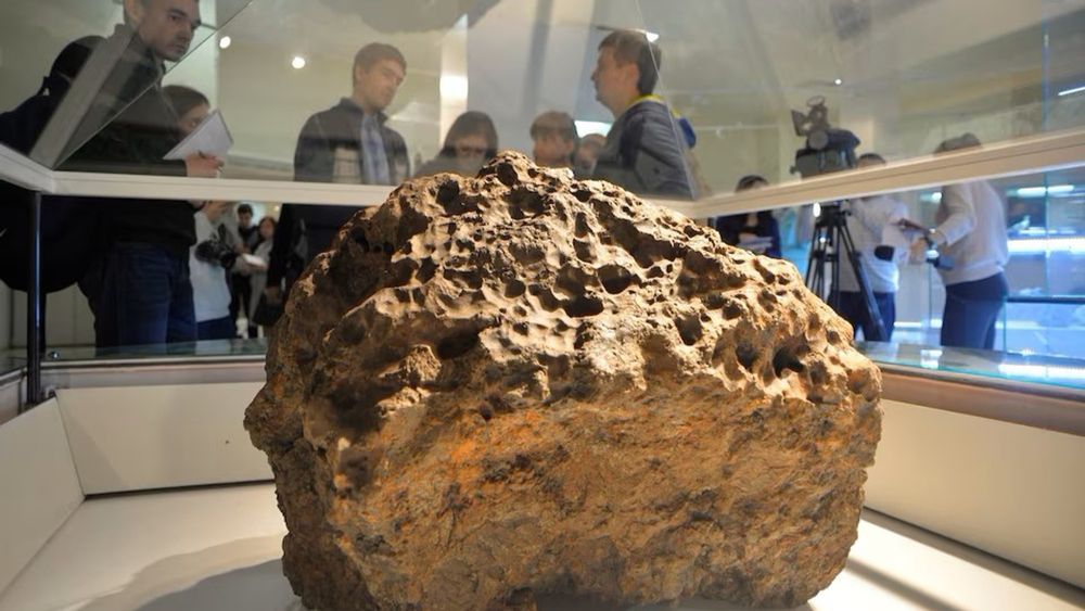 Astronomers trace origin of meteorites that have struck Earth