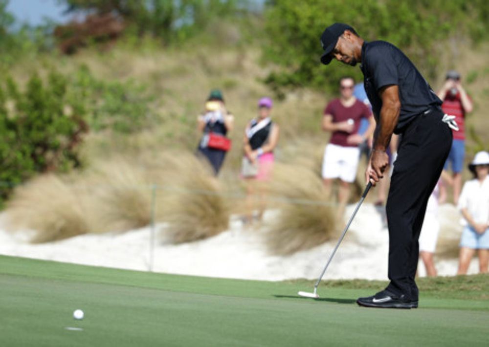 Tiger sizzles in Bahamas