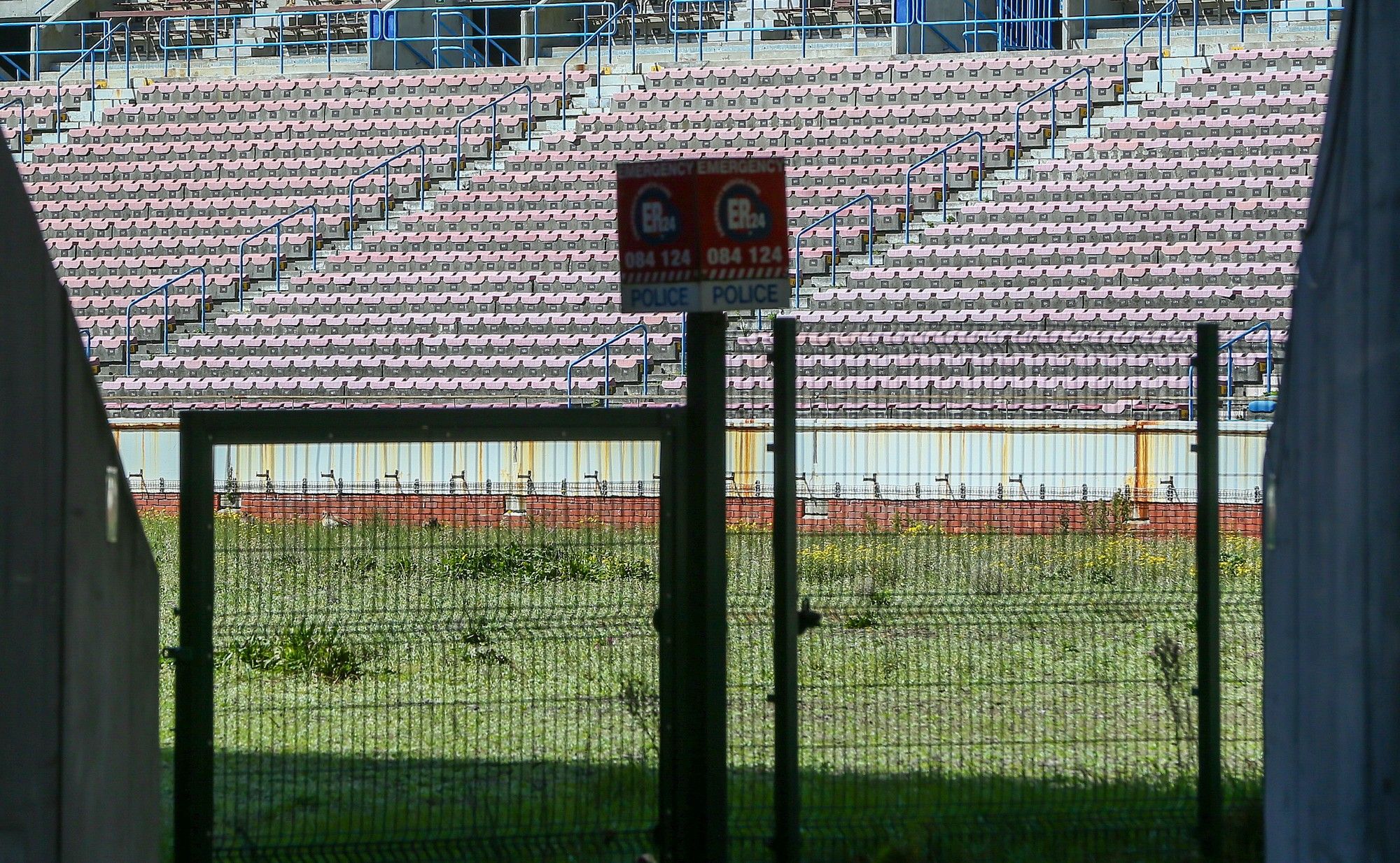 Newlands Rugby Stadium ‘deteriorating’ amid stall in sale