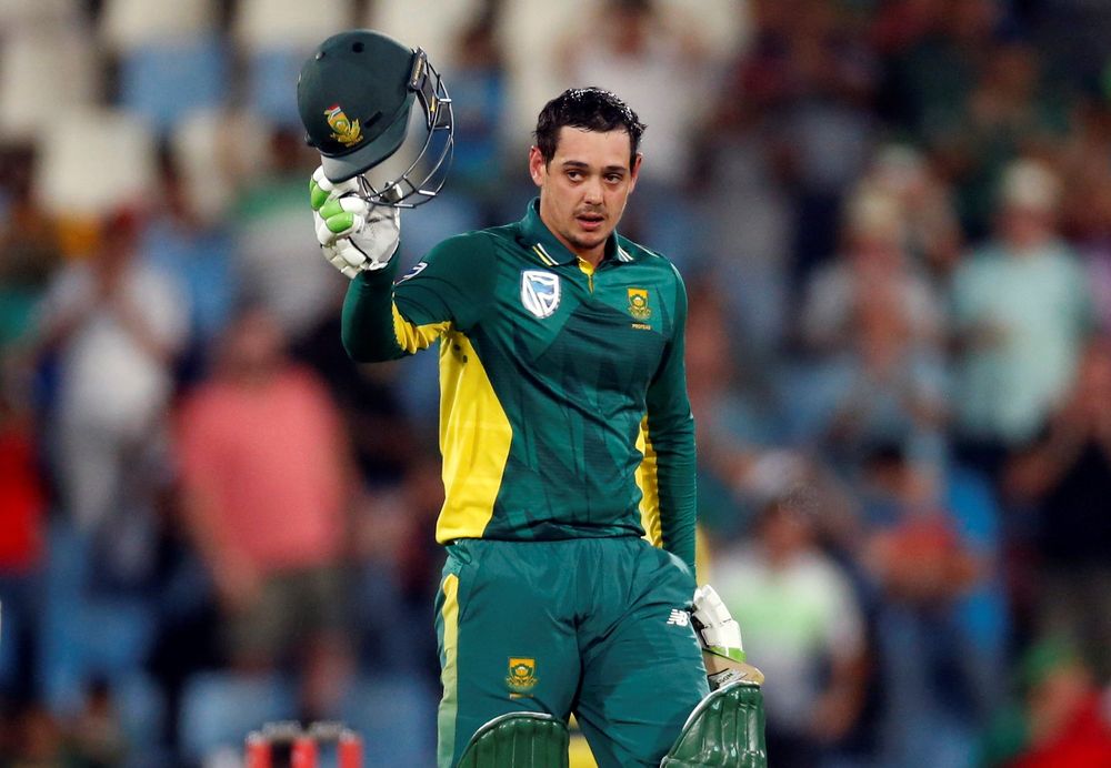Who handcuffed Quinton de Kock?