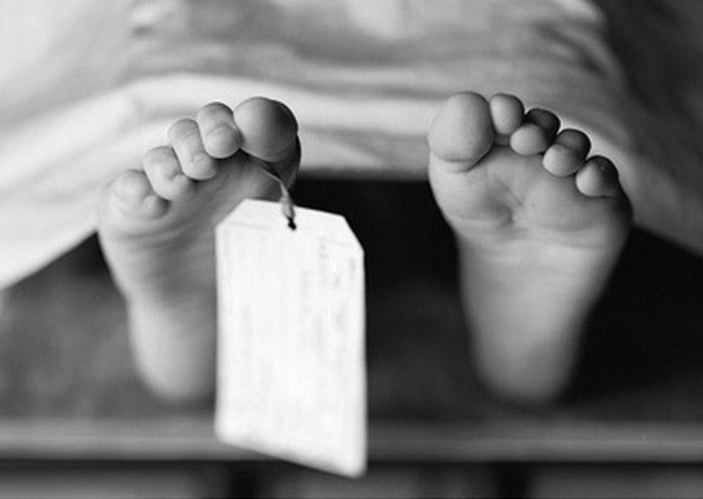 Widow tended dead husband for weeks