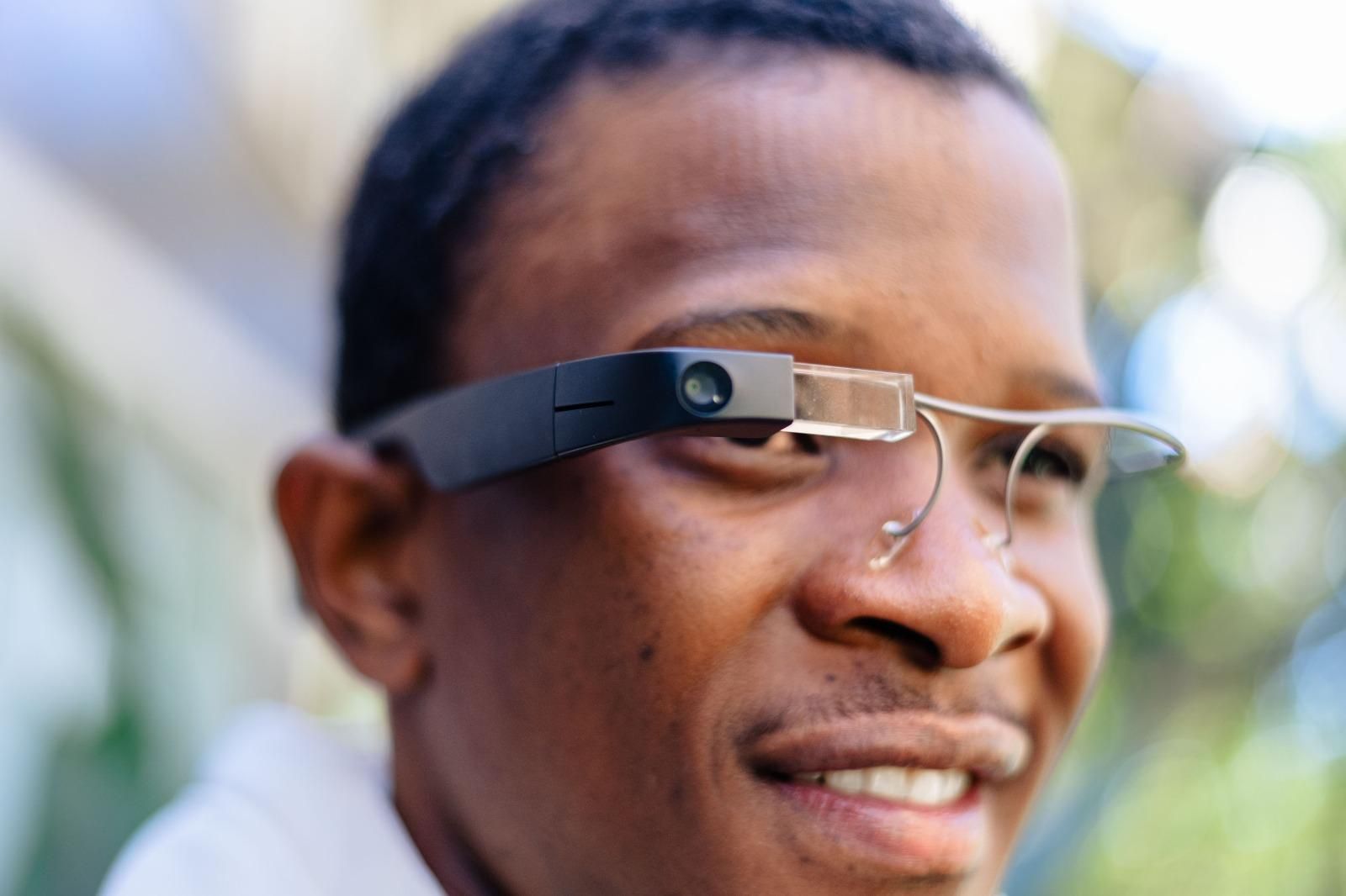 UKZN introduces Envision Smart AI Glasses for visually impaired students
