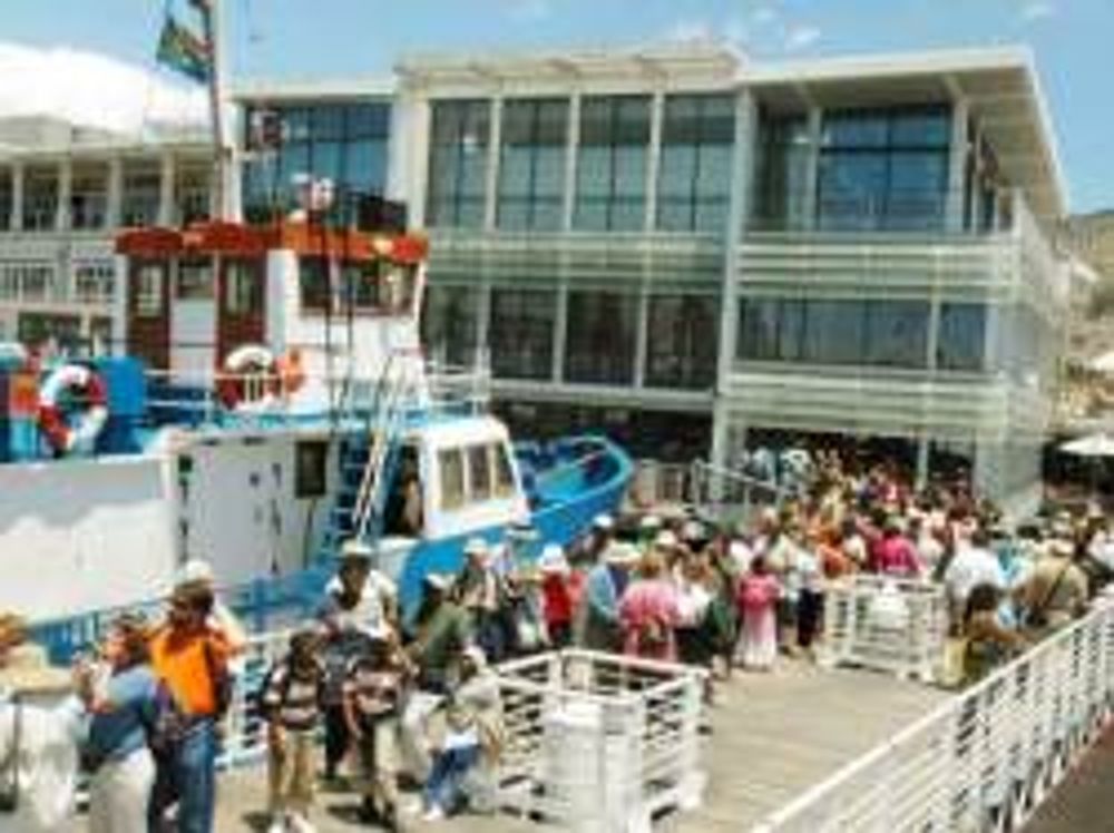 Robben Island ferry woes 'must be sorted now'