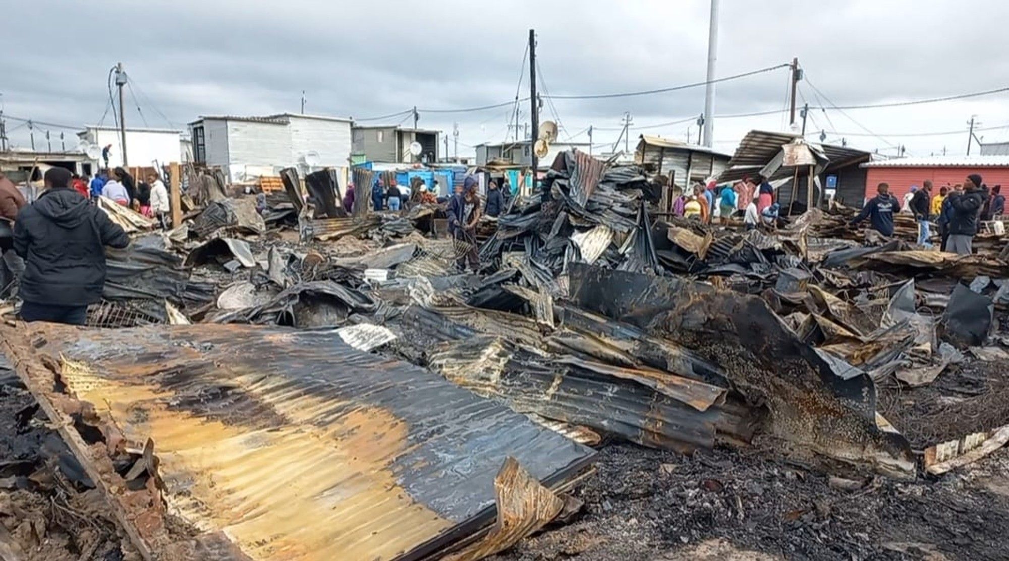 Dunoon fire leaves 500 destitute