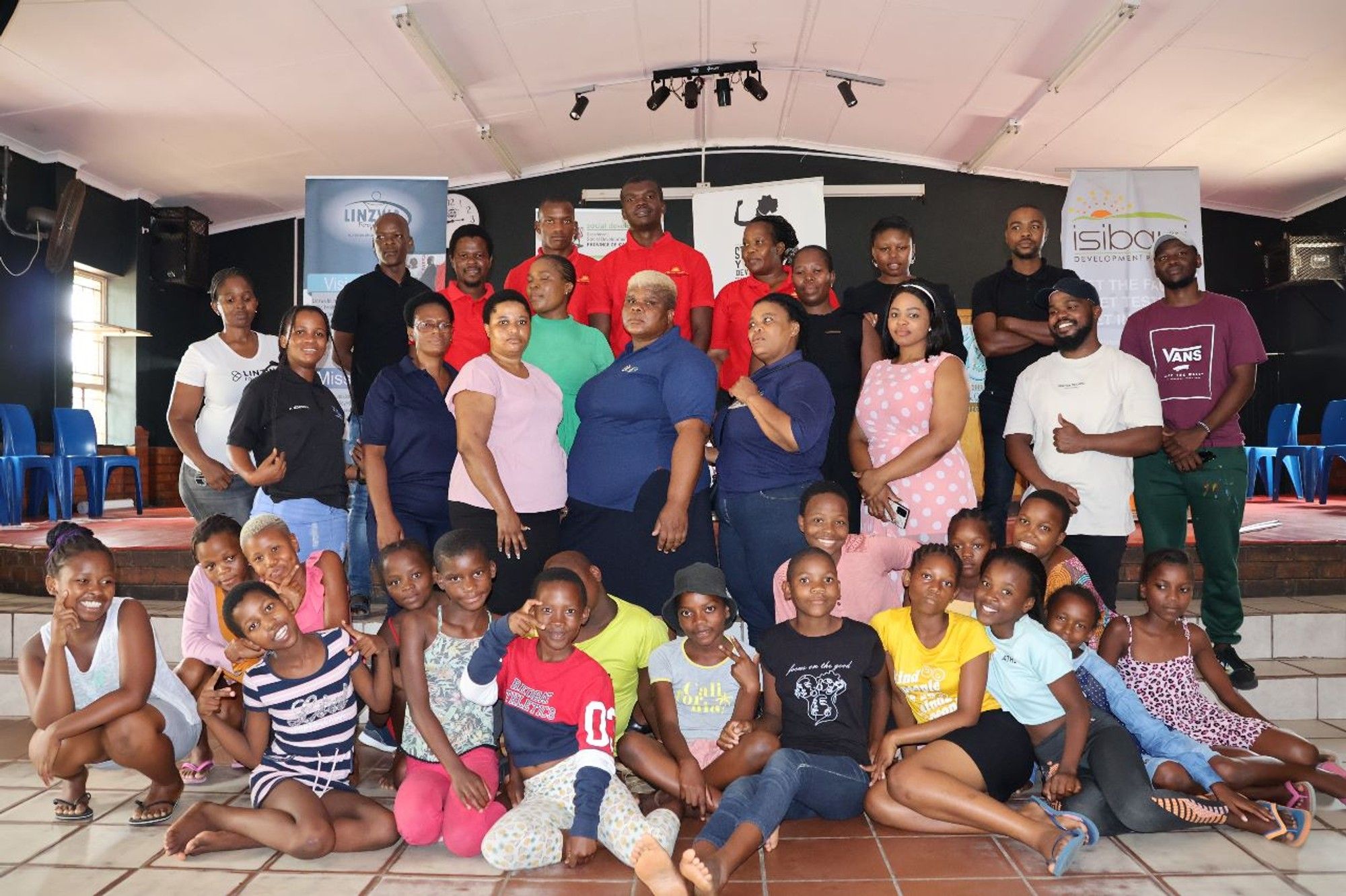 Abafundi baqwashise ‘amaphara’ ngezinto eziyingozi empilweni