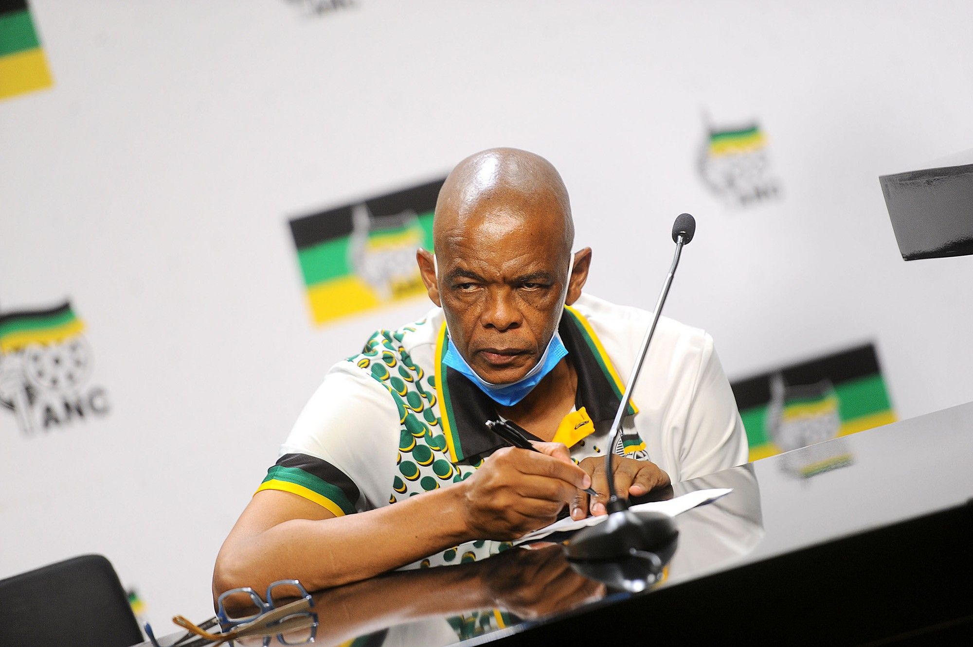 Ace Magashule suspends Cyril Ramaphosa