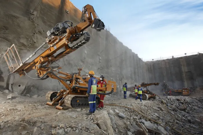 Mining losses put R11m dent in Stefanutti profit