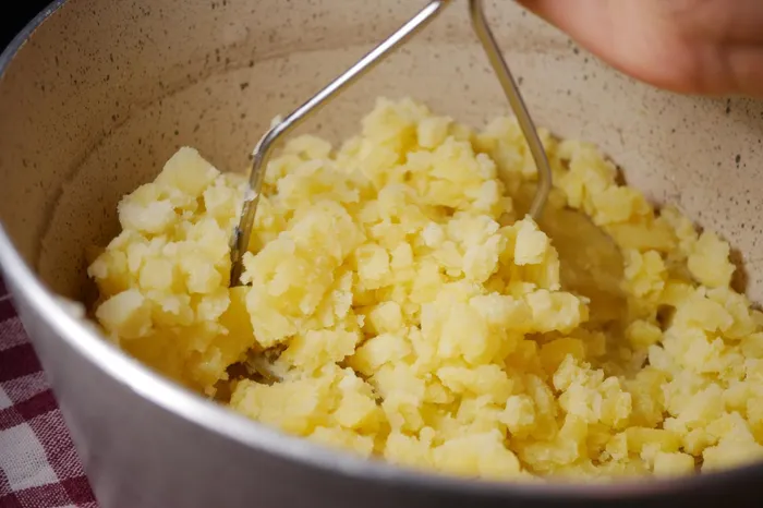 How to make creamy mashed potatoes without lumps every time