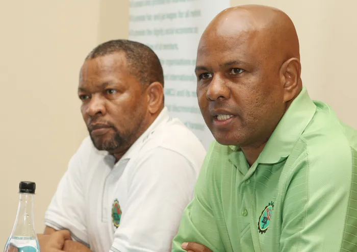 Amcu threatens in platinum strike