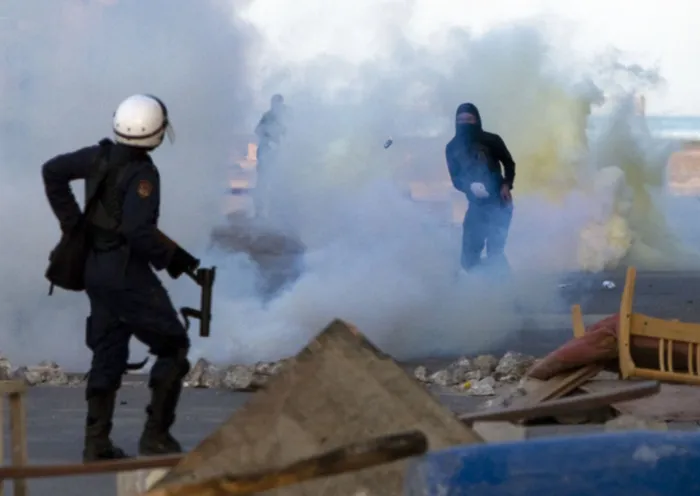 Police and protesters clash in Bahrain