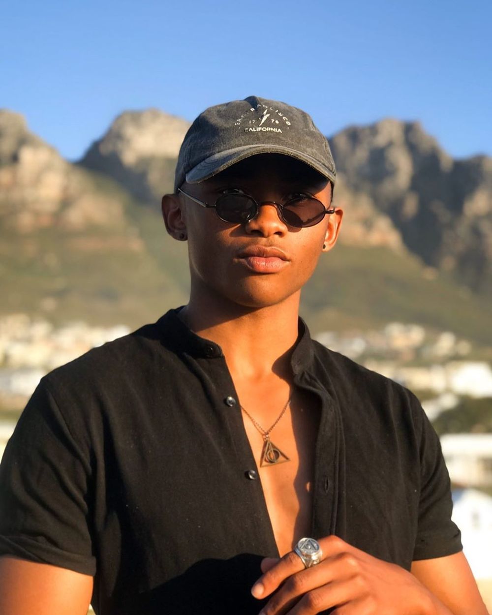 Boity dubs 'Gomora' star Ntobeko Sishi 'a gem'