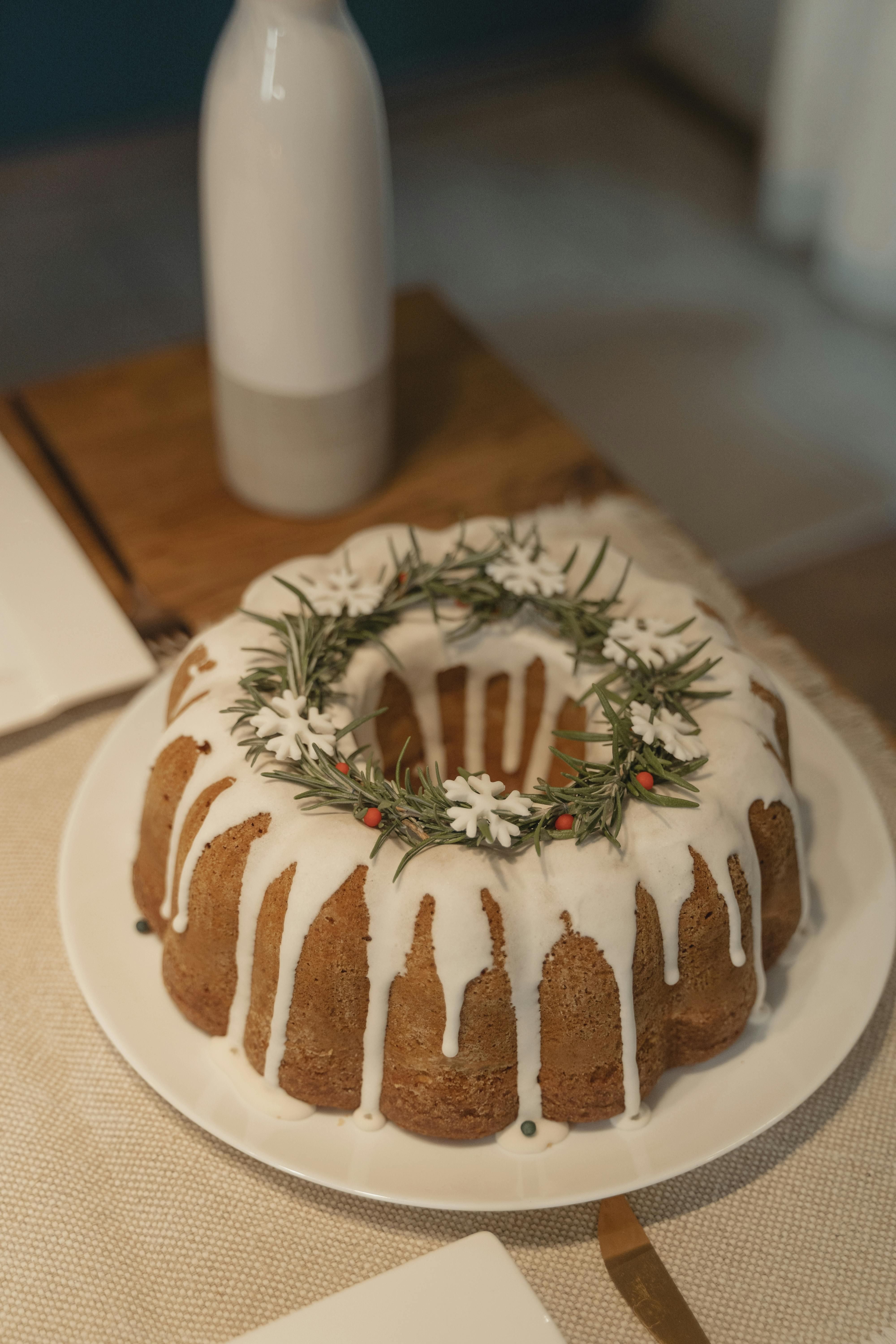 Christmas cake tragedy: How three women died after eating 'tainted' dessert