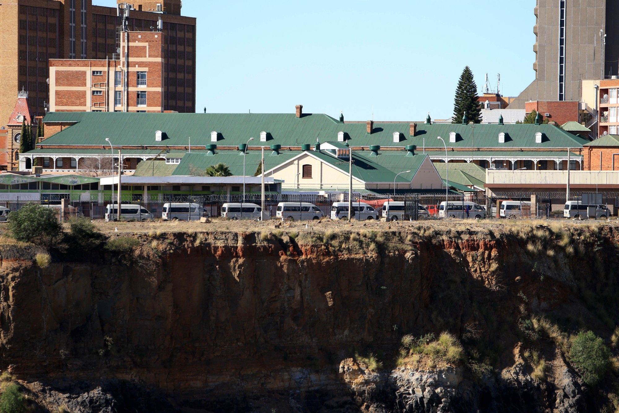 Sol plans to close two City roads