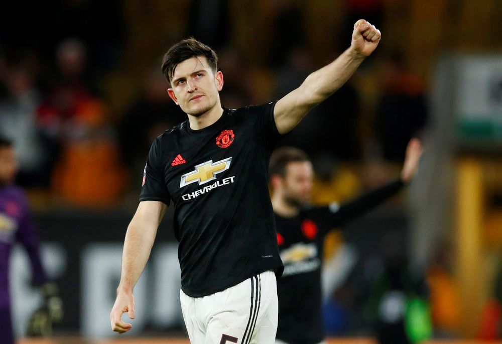 Man Utd's Maguire an injury doubt for League Cup semi - Solskjaer