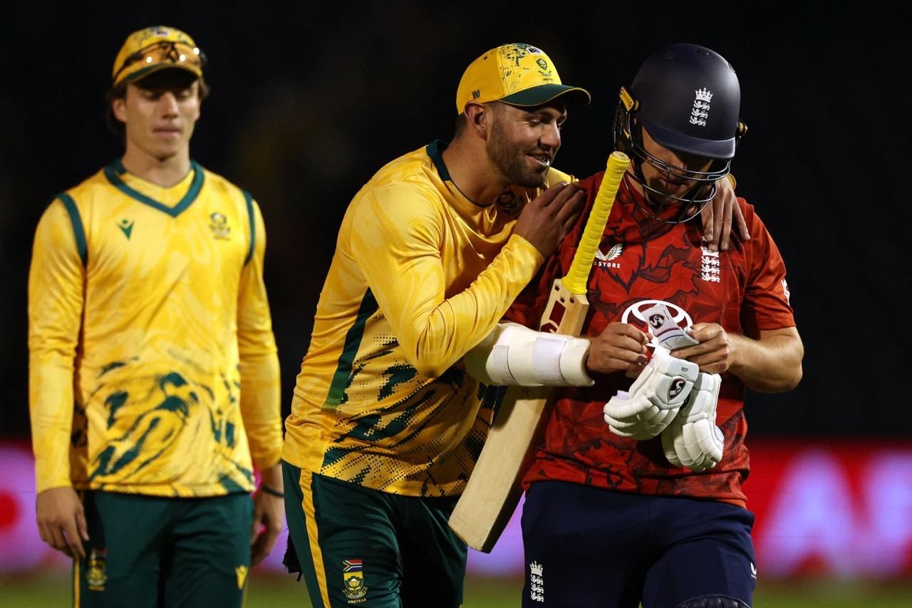 South Africa vs England: Proteas eventually win rain-hit first T20I