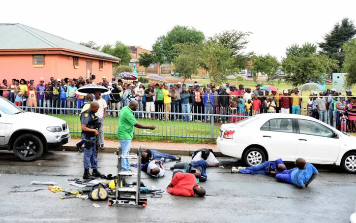 Robbery suspects thwarted after tip-off