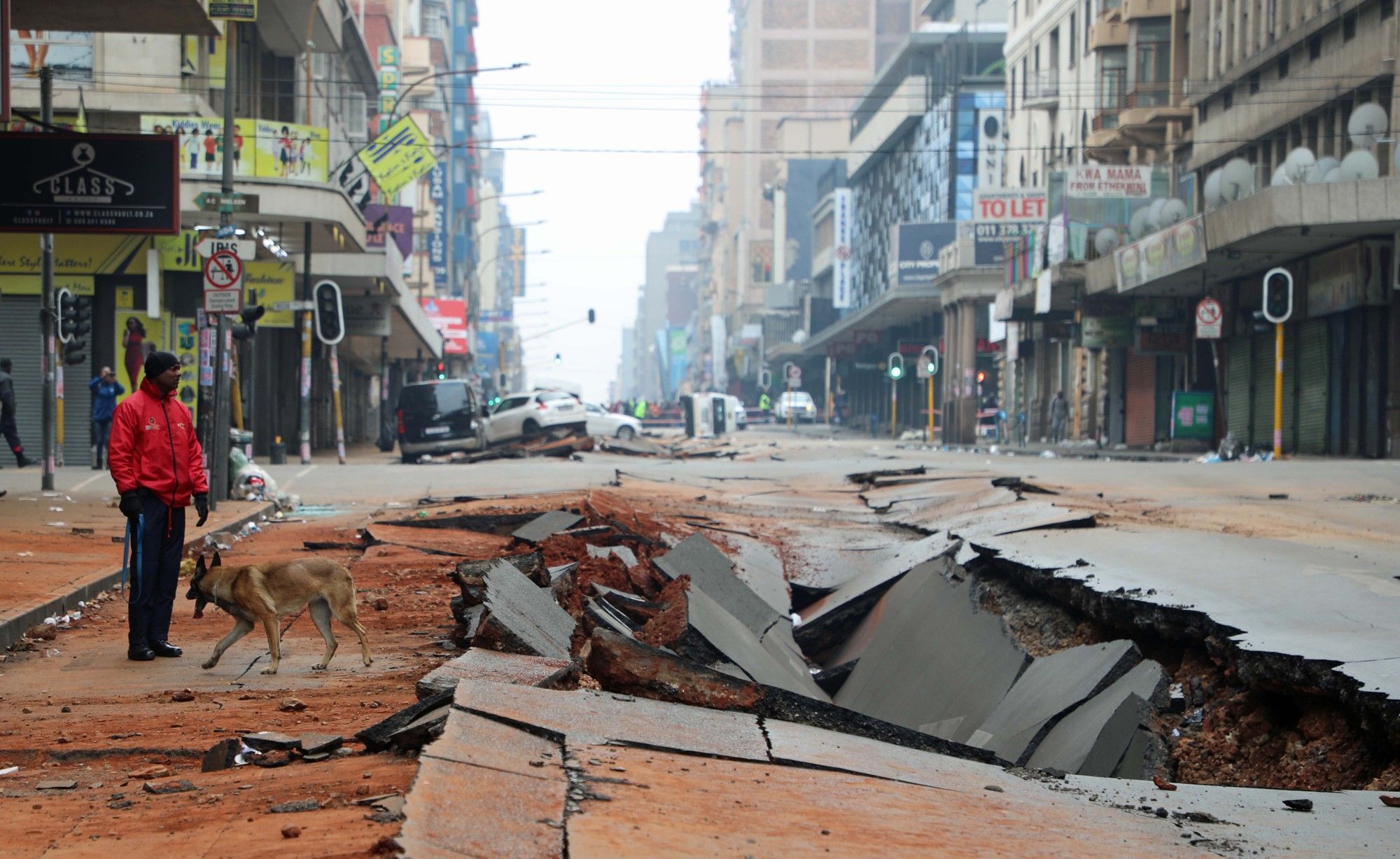 Joburg implements total shutdown of all pipelines in CBD to inspect ...