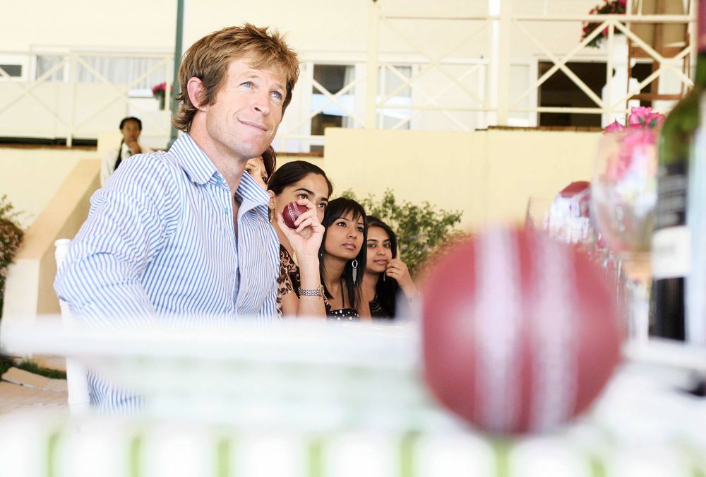 Tendulkar, Lara, Rhodes to play T20 tournament in India
