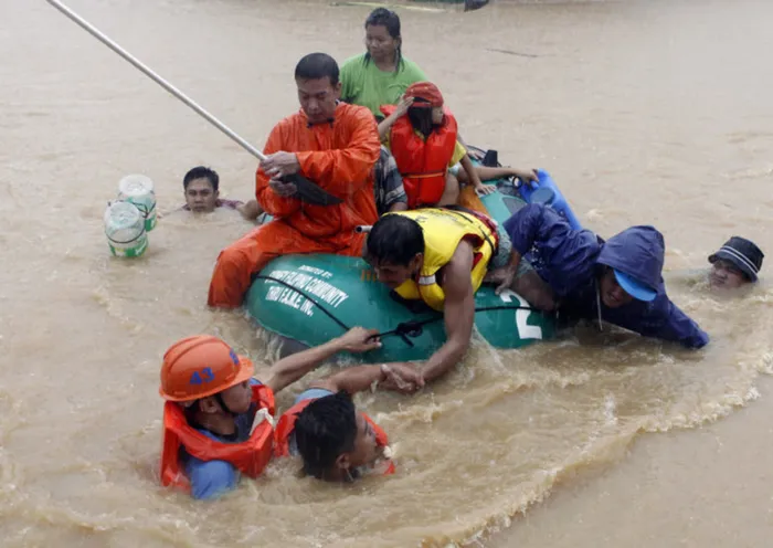New storm hits Philippines