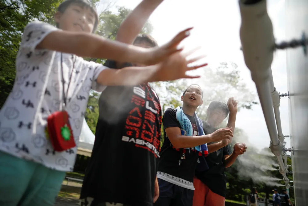 Tokyo to test snow machines for sweltering 2020 summer Olympics