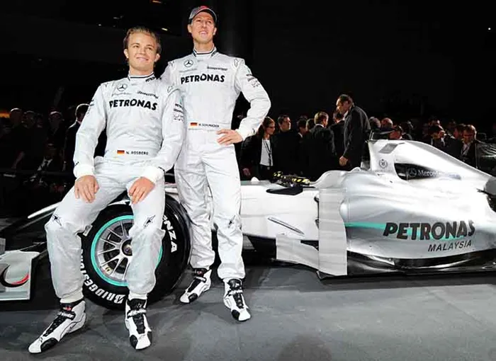 Schumacher, Rosberg line up with Silver Arrows