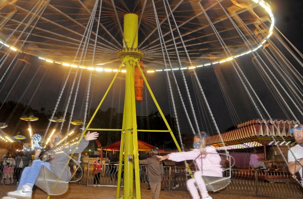 Wynberg Market vaccine site leaves festival attendees feeling safe and ...
