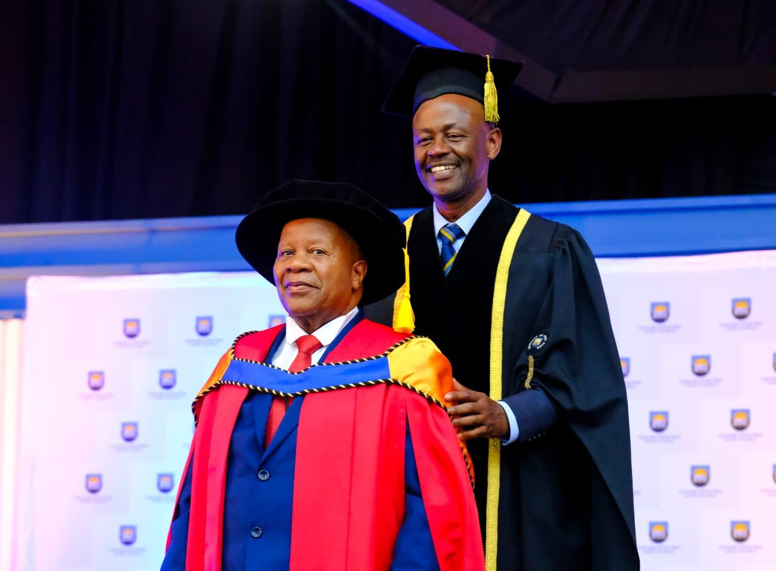 UGqirha Mdliva wenze uphando nzulu ngengcinezelo yamanina