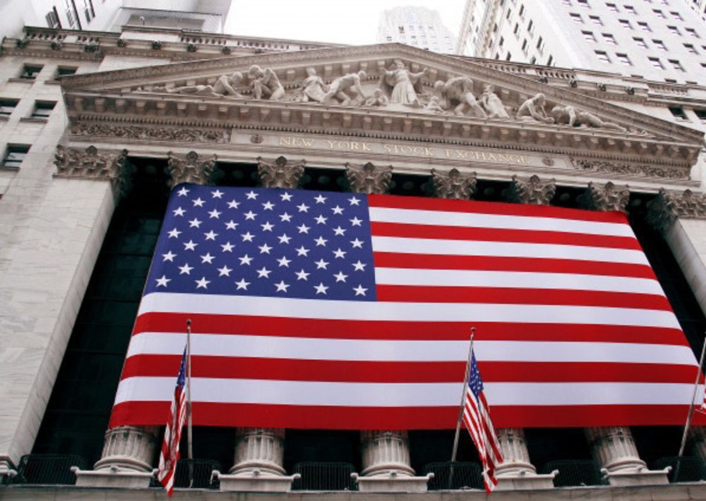 US futures extend gains after ECB rate cut