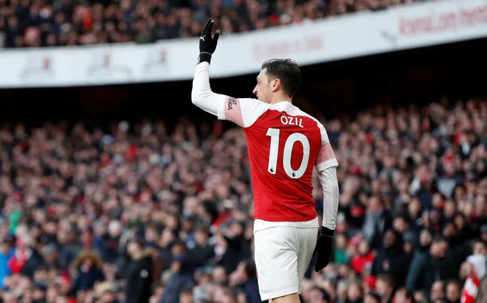 Arsenal's Ozil ready to start more away games, says Emery