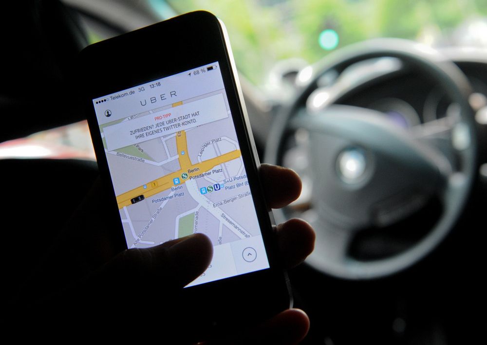 Anti-Uber protesters block access to airport
