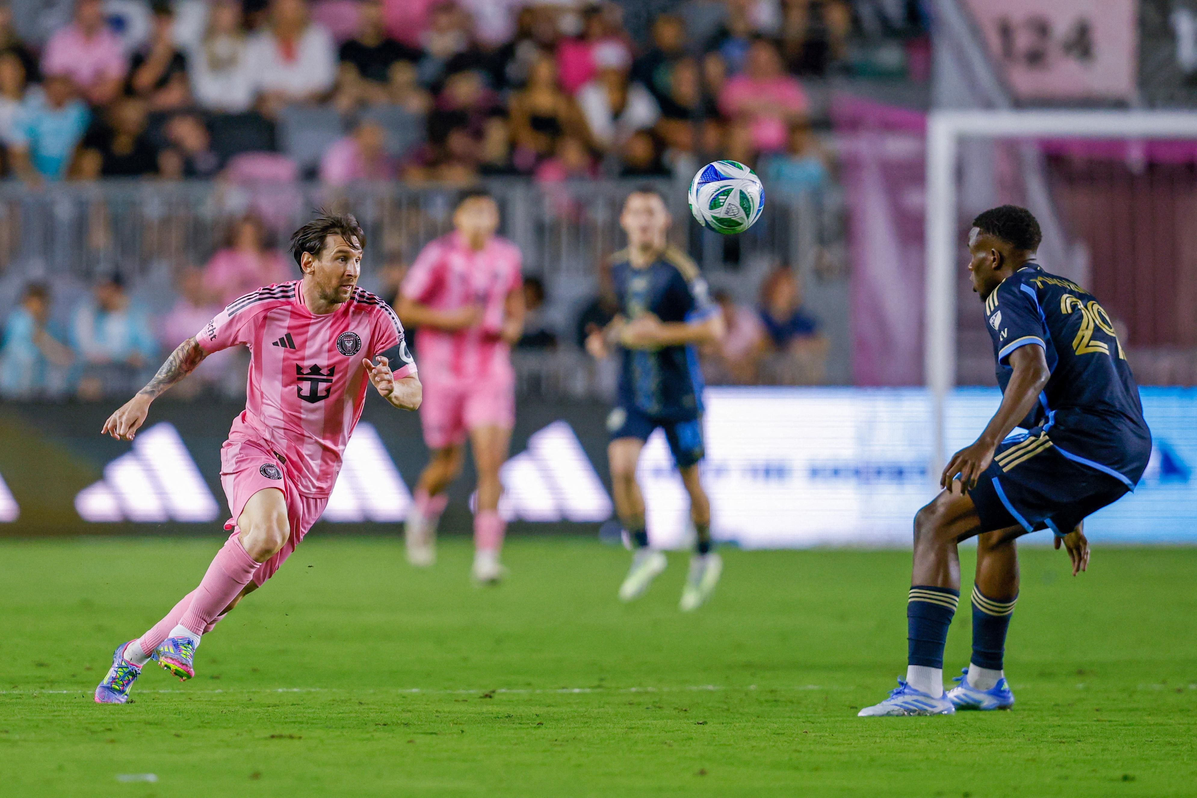 WATCH | SA's Olwethu Makhanya, 20, stands his ground against Inter ...