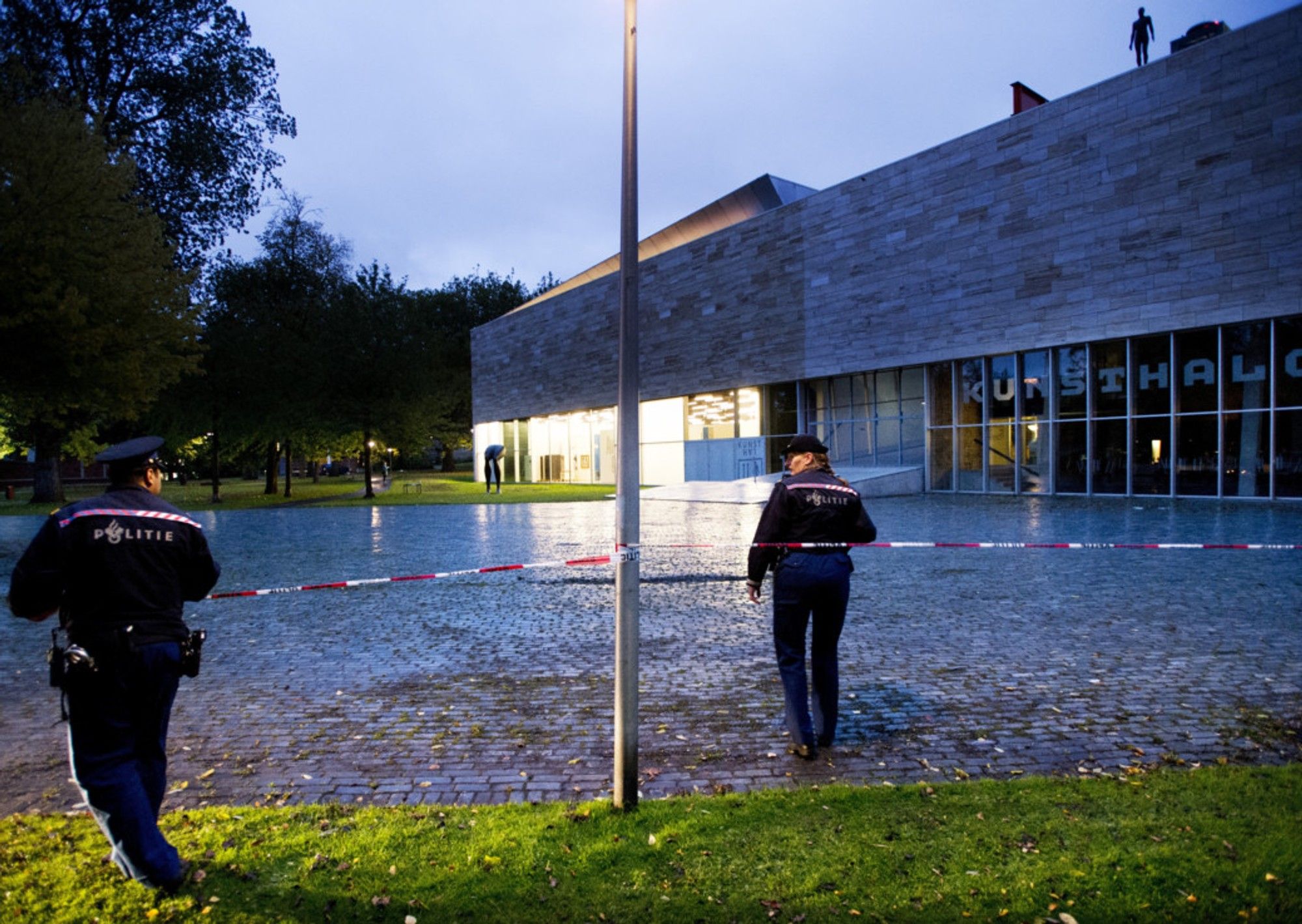 Theft at Dutch museum - police