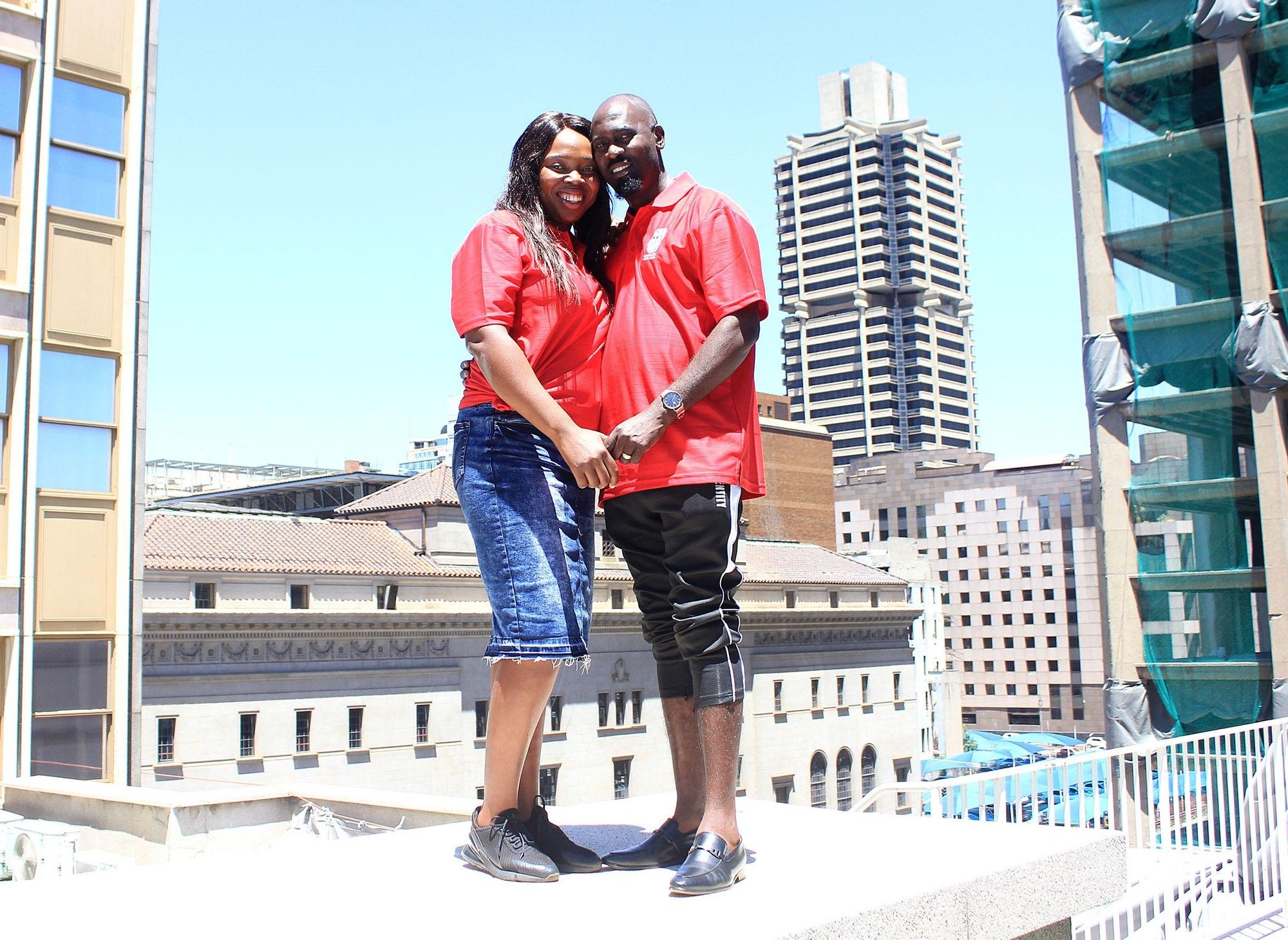 Zibonga abantu baseMzansi izithandani zodumo lwaseKFC