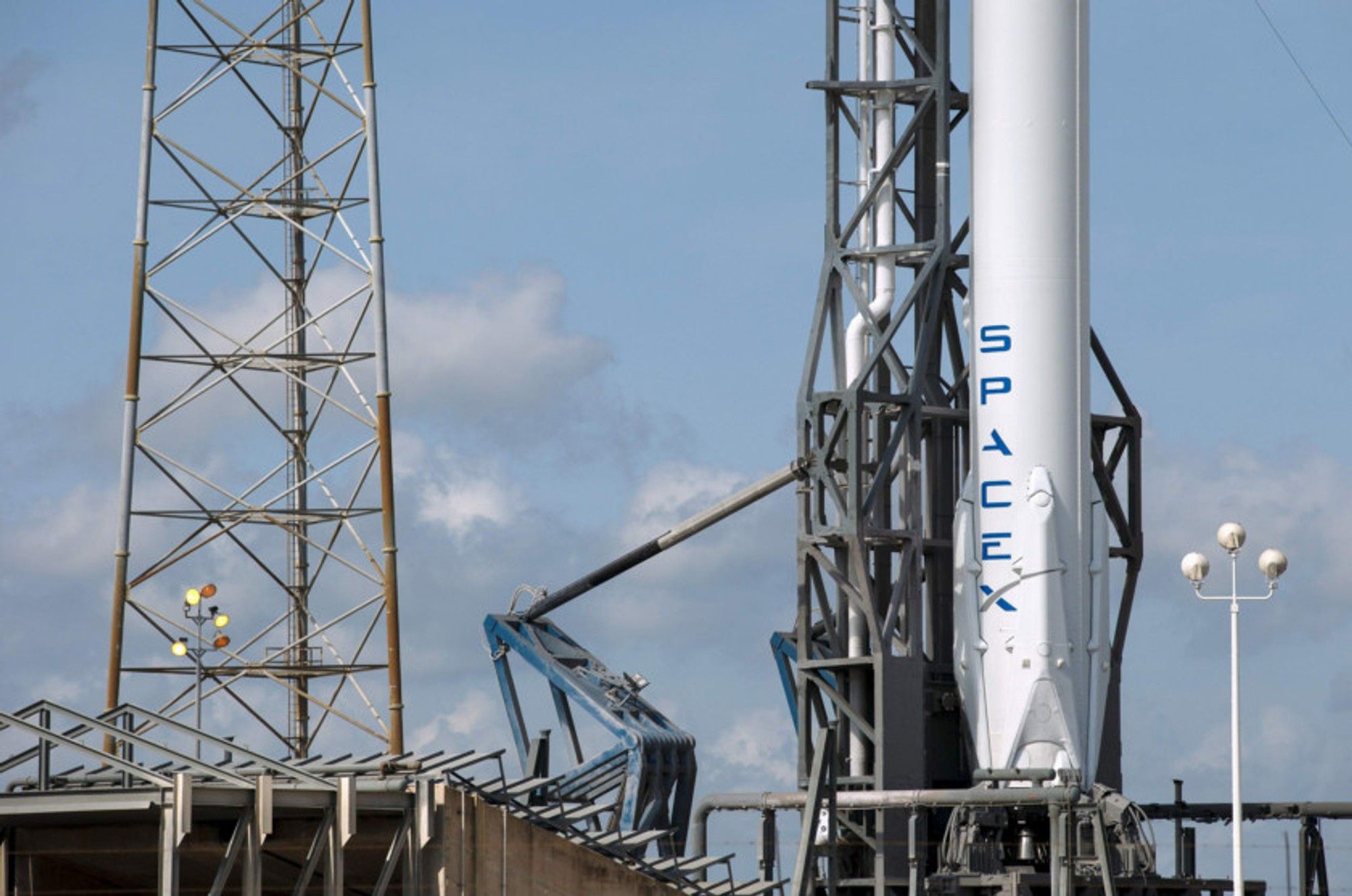 SpaceX rocket grounded