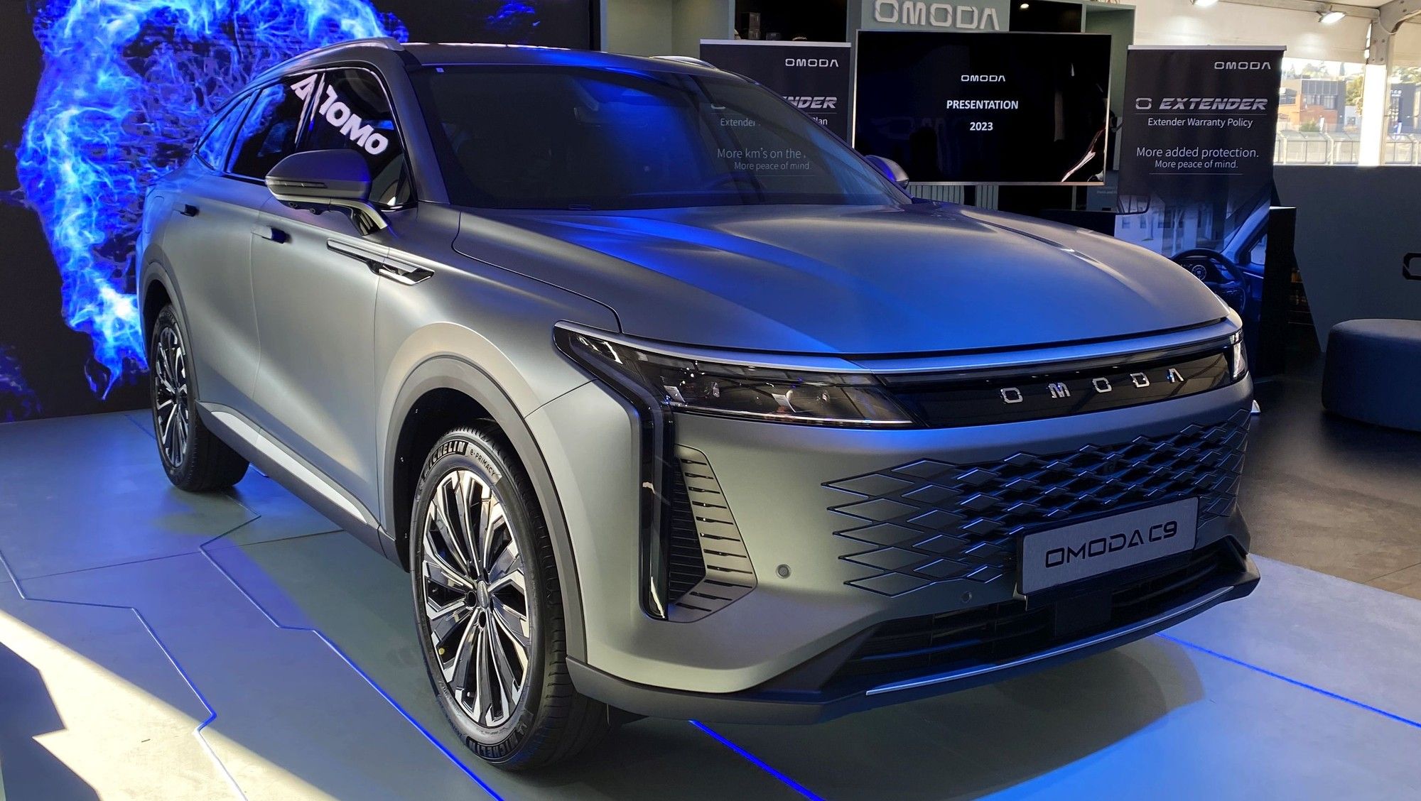 Sleek new Omoda C9 flagship crossover debuts in South Africa