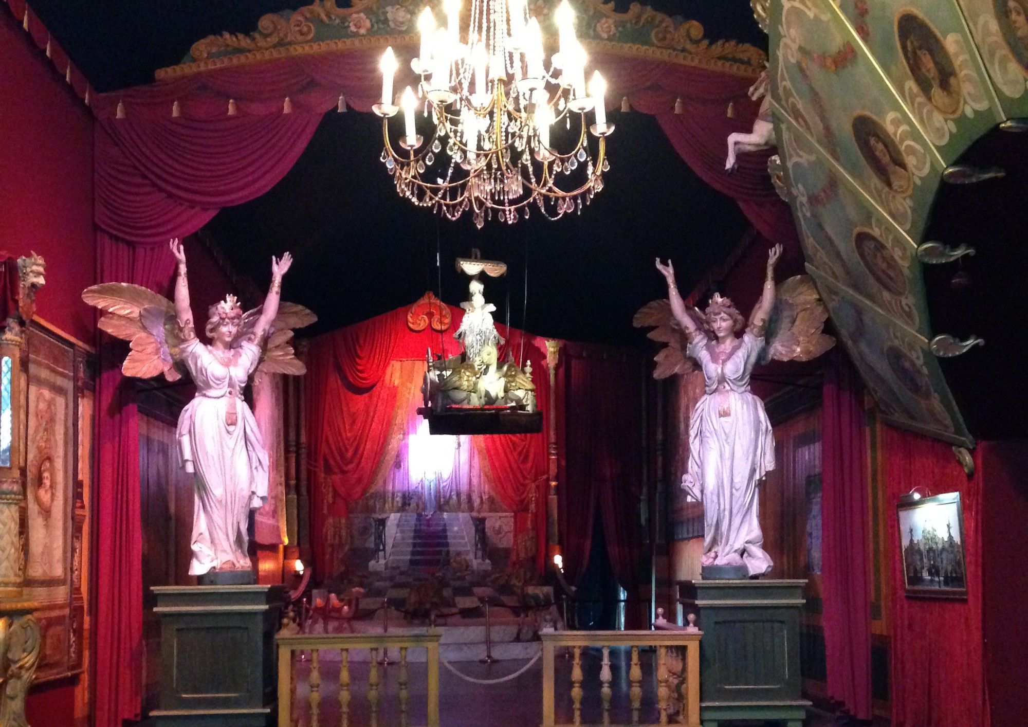 Pics: Discover secret Paris