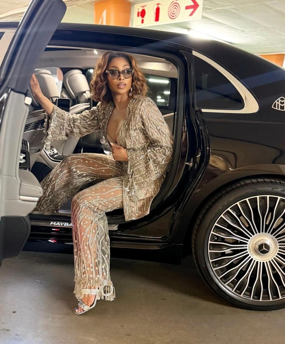 Carlton Hair to re-evaluate Enhle Mbali relationship after 'k*fir hare' comment