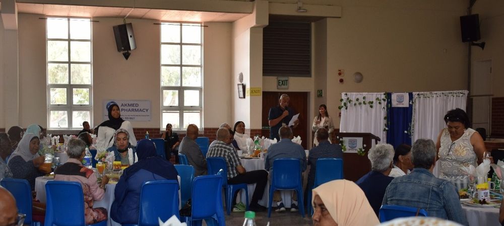 Pupils pamper seniors
