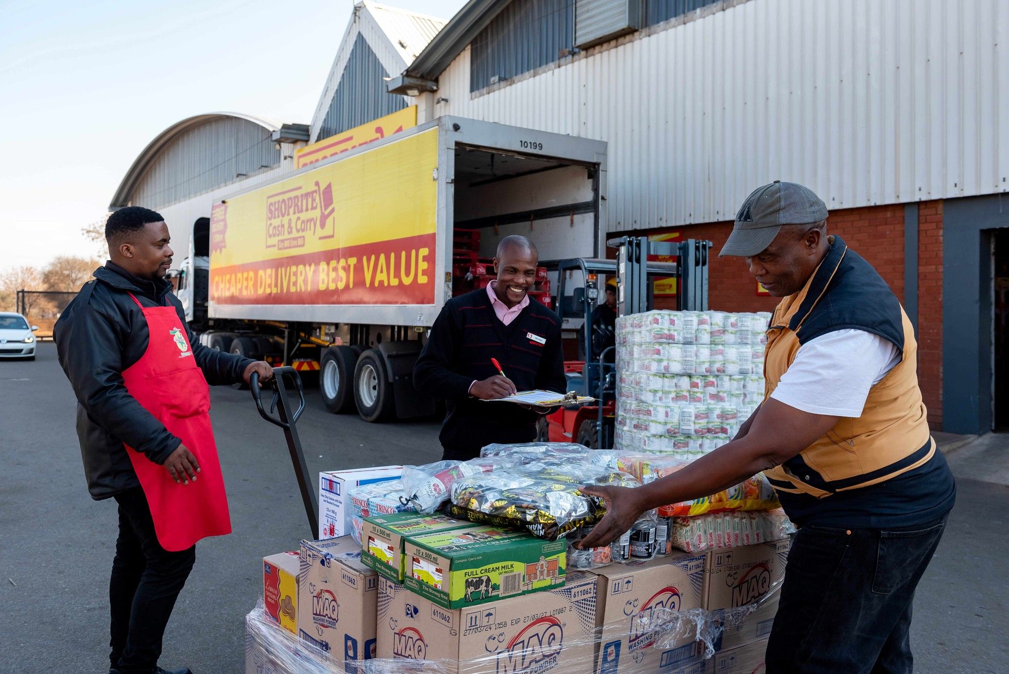 Shoprite launches online shopping, bulk delivery service for spaza shops