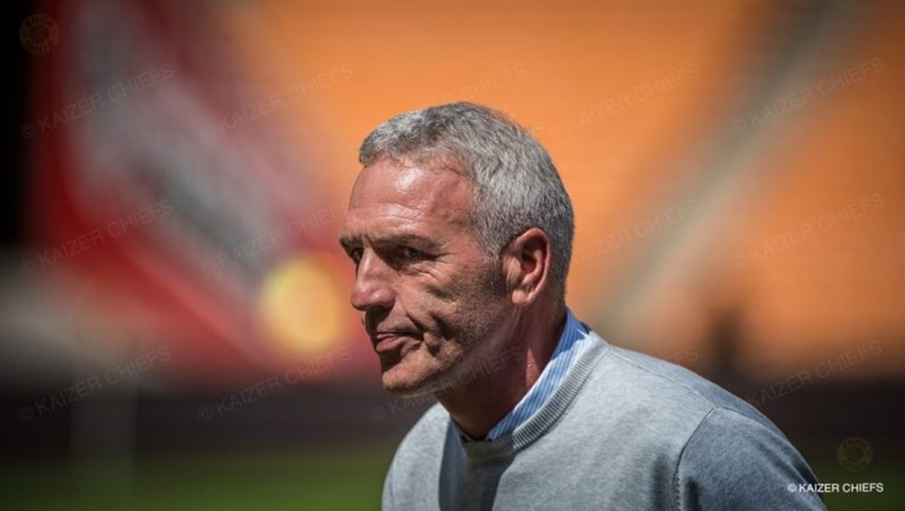 Chiefs coach Middendorp happy with pre-season camp but concerned about ...