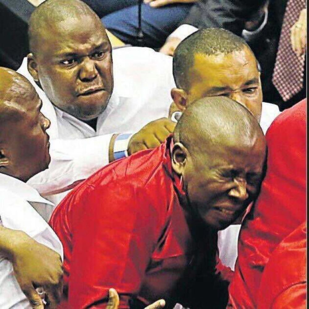 Zuma slates chaotic scenes at #SONA2017