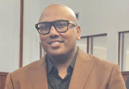 Security boss's fresh bail bid: claims of business collapse and health ...