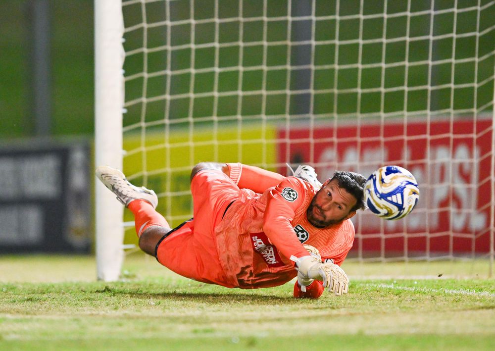 Sinethemba Badela backs Darren Keet’s experience to boost Durban City’s ...